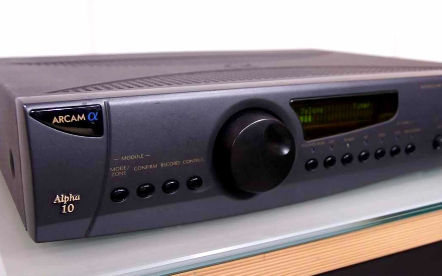What Is DAB Radio? The Essentials Of Digital Broadcasting Explained!