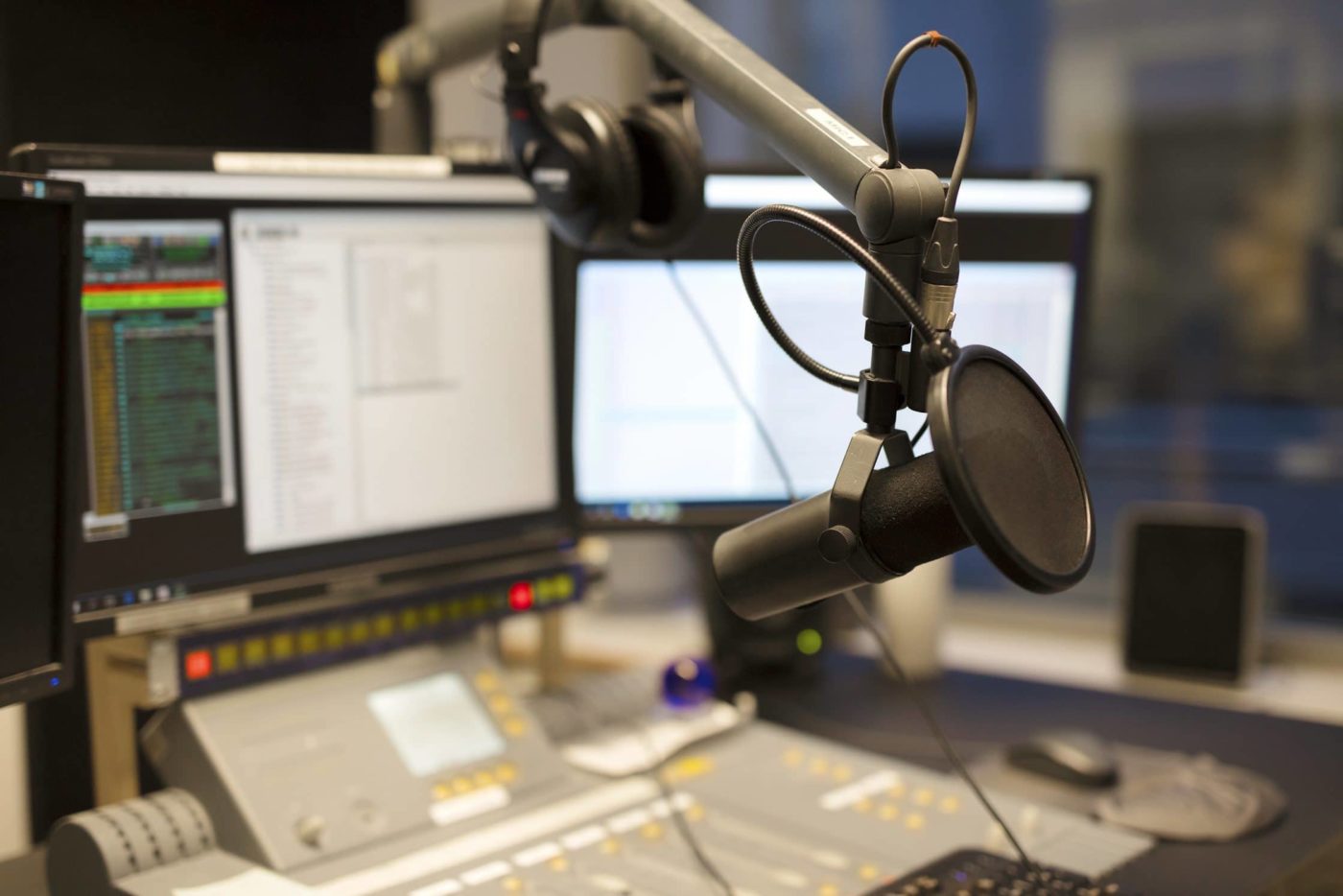 Spanish Radio Shows: The Best Spanish Radio Stations In The US