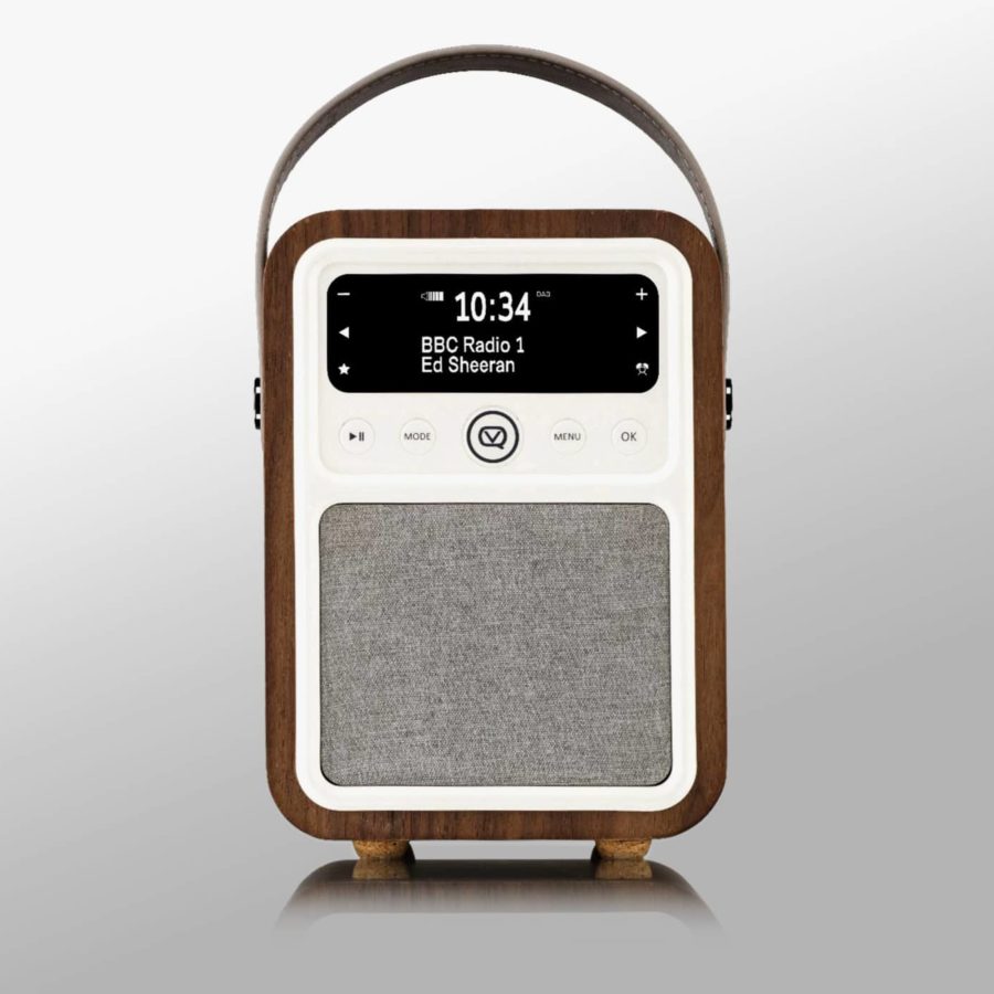 Roberts Play Radio Review: DAB With A Built-in Charger