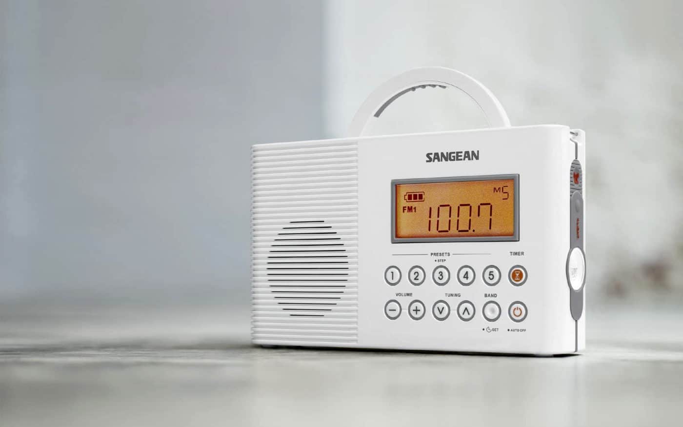 The Best AM Radio: 9 Contenders Reviewed And Rated!