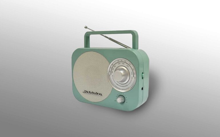 The Best Small Radio: 9 Of The Best Reviewed And Rated