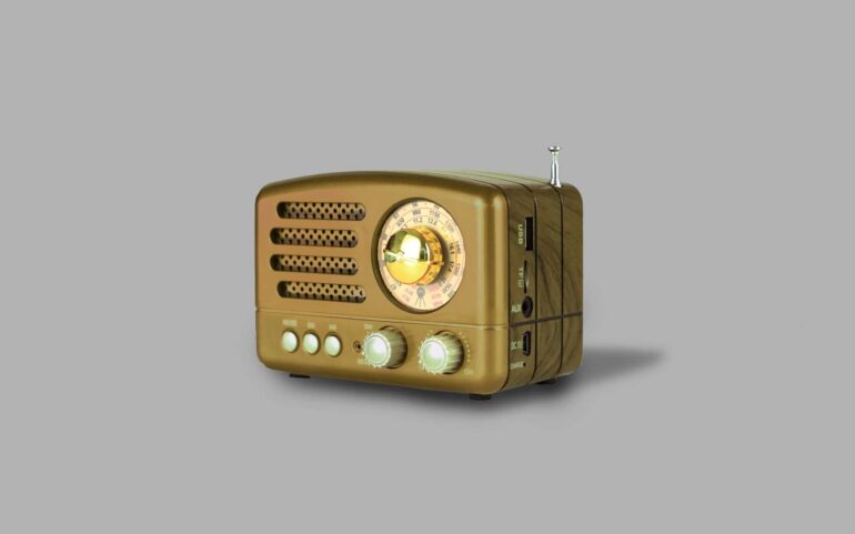 The Best Tabletop Radio To Transform Your Home