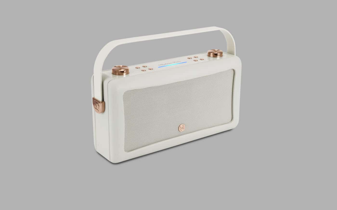 VQ Hepburn Voice Review: A Smart Radio With Style