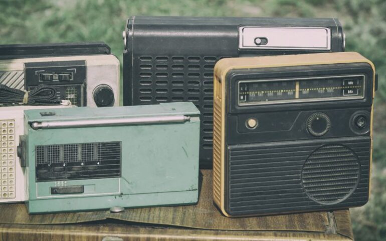 All About Shortwave Radio Receivers (And Best Ones to Buy) – Radio Fidelity