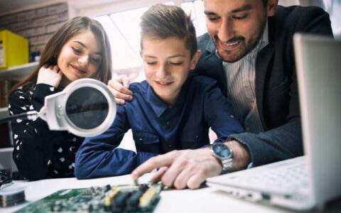 The 10 Best Radio Kits You Can Buy in the USA (DIY Friendly) – Radio ...